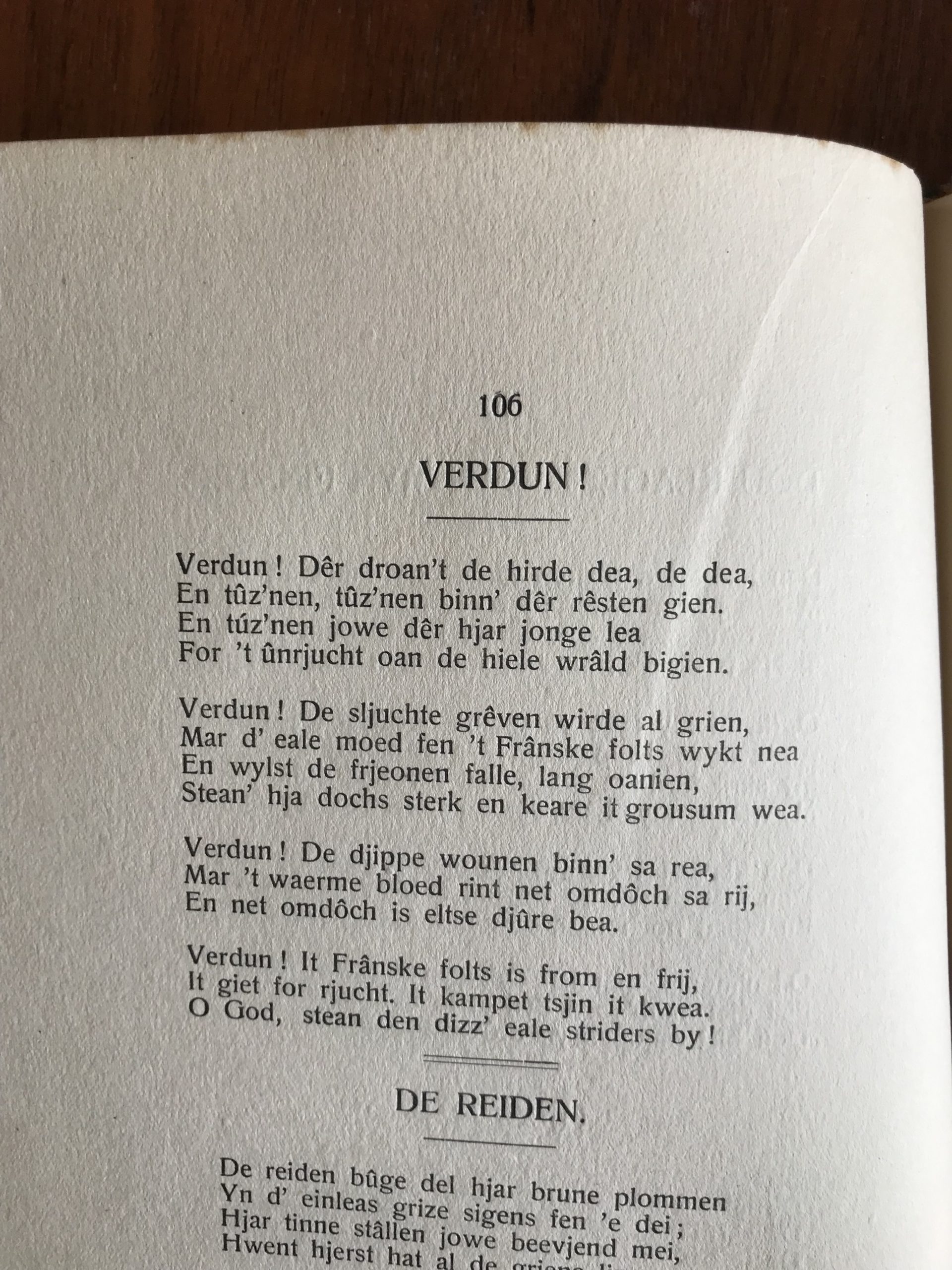 De Grote Oorlog, grootse gedichten · Uitgeverij Van Oorschot